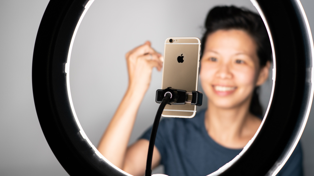 Smartphone Video Shooting for Social Media | Hong Kong Design Institute